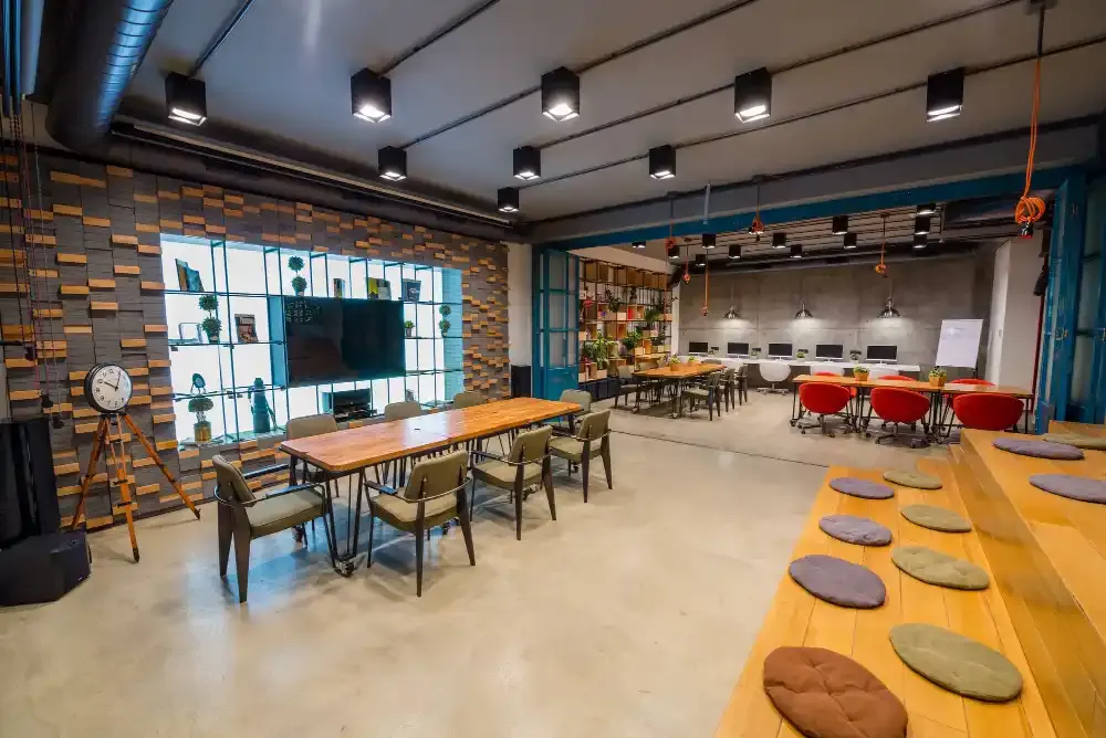 10 Coworking Space Terbaik di Bandung untuk Meeting dan WFA | Dealls